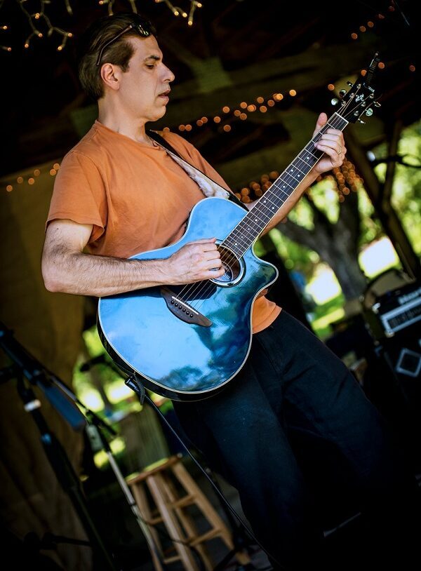 Gregg Cagno – Singer/Songwriter/Guitarist